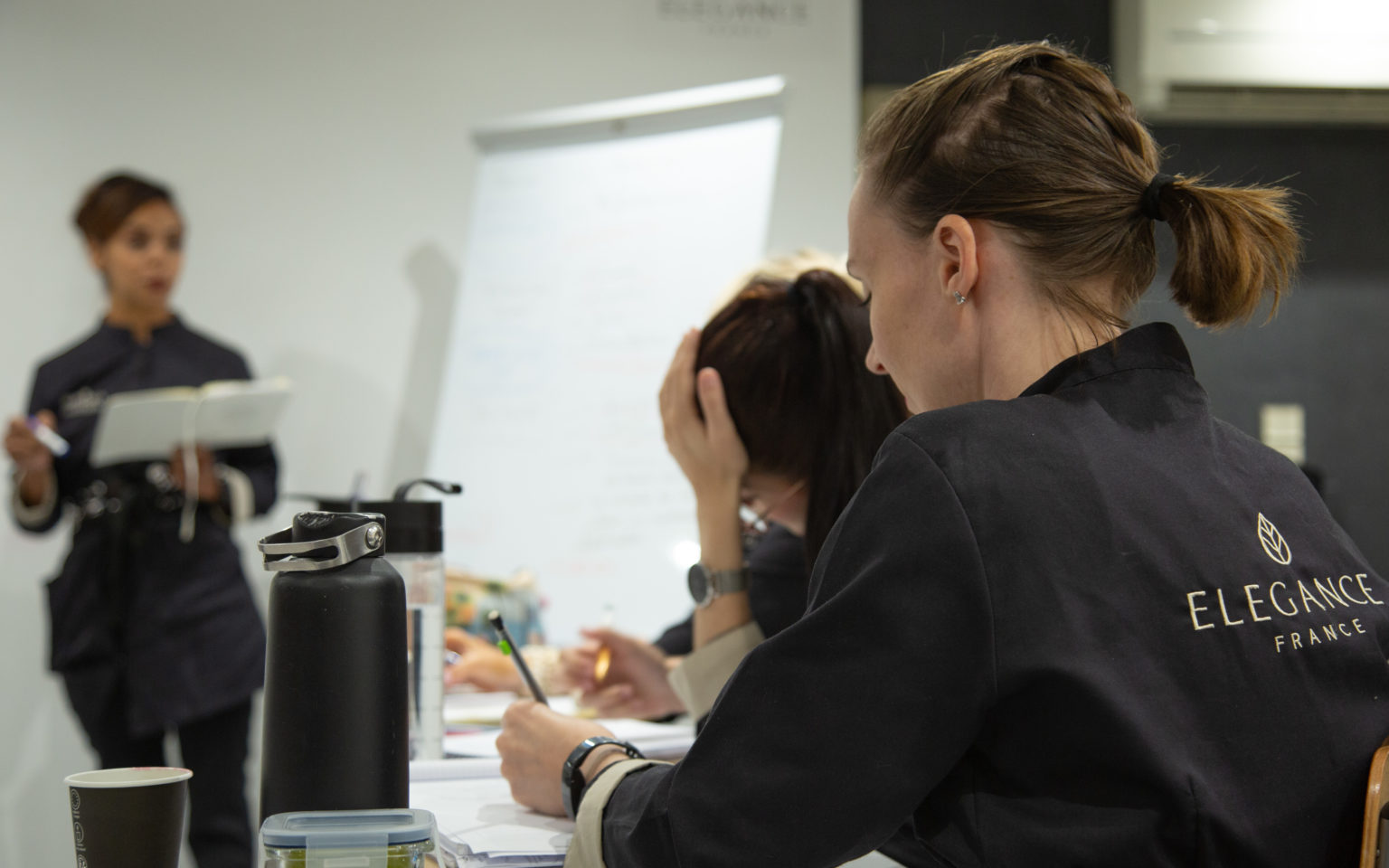 CAP Esthétique Cosmétique et Parfumerie (ECP) - Elegance France